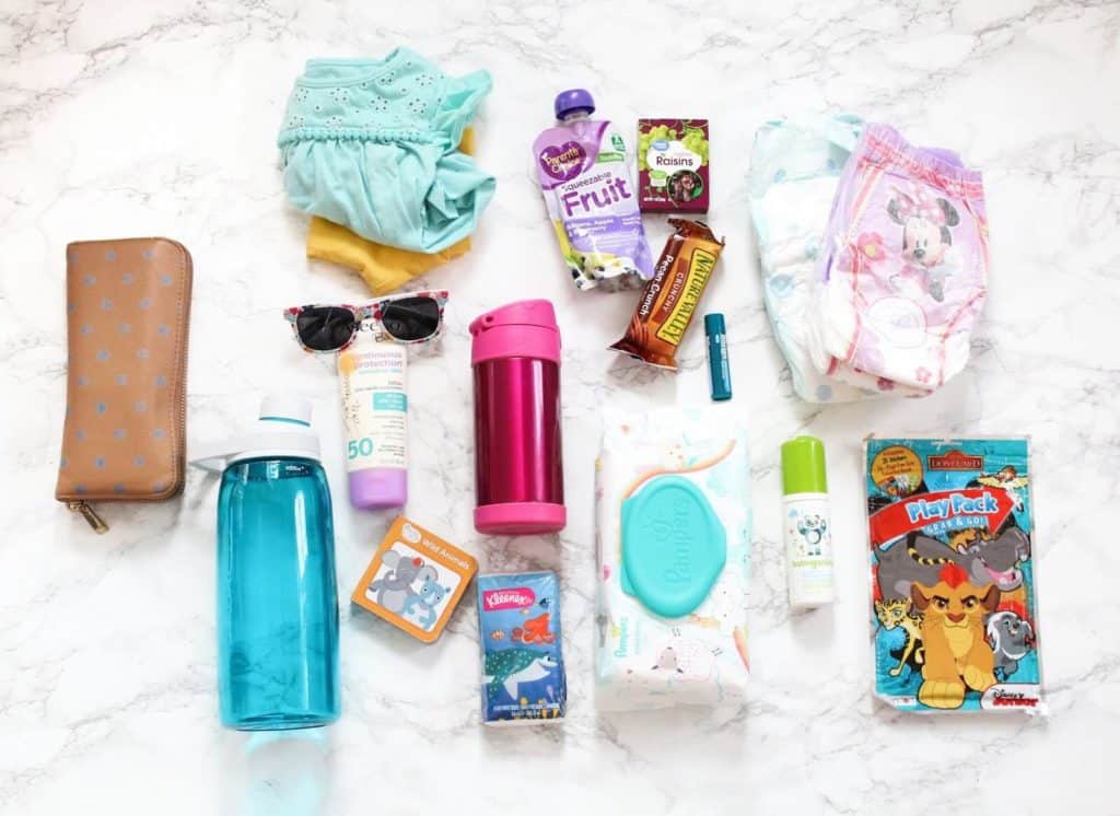 What's In My Toddler Diaper Bag: Essentials + Keeping It All Organized ...